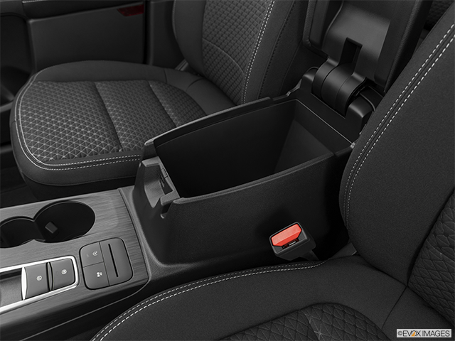 2025 Ford Escape: Reviews, Price, Specs, Photos and Trims | Driving.ca