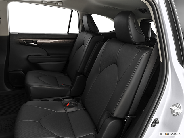 2024 Toyota Highlander Hybrid: Reviews, Price, Specs, Photos and Trims ...