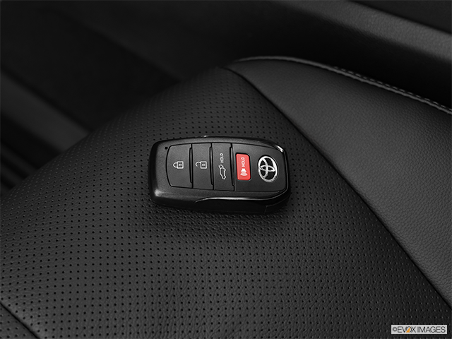 2024 Toyota Highlander Hybrid: Reviews, Price, Specs, Photos and Trims ...