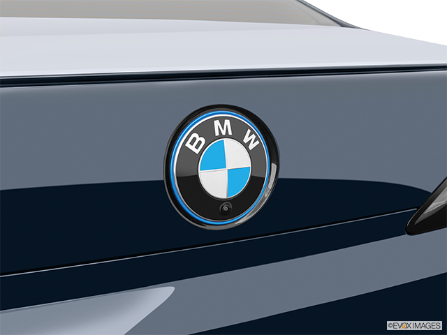 2024 BMW i7: Price, Review, Photos and Specs - Read This Before You Buy ...