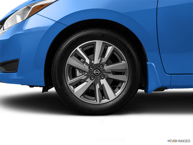 2025 Nissan Versa: Price, Review, Photos and Specs - Read This Before ...