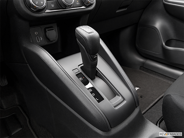 2025 Nissan Versa: Price, Review, Photos and Specs - Read This Before ...