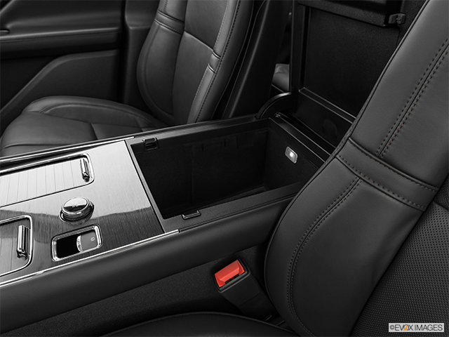 2024 Lincoln Aviator: Price, Review, Photos and Specs (Canada) | Driving.ca