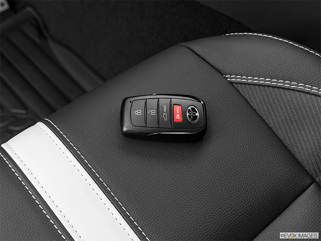 2025 Toyota Camry: Price, Review, Photos and Specs (Canada) | Driving.ca