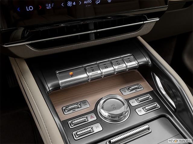 2024 Lincoln Nautilus: Price, Review, Photos and Specs - Read This ...