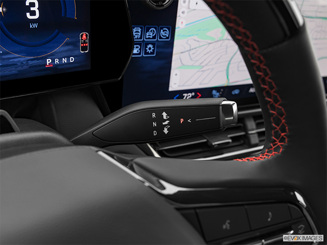 2025 Chevrolet Equinox EV: Price, Review, Photos and Specs (Canada ...