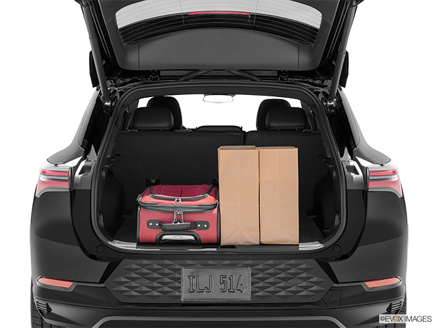 2025 Chevrolet Equinox EV: Price, Review, Photos and Specs (Canada ...