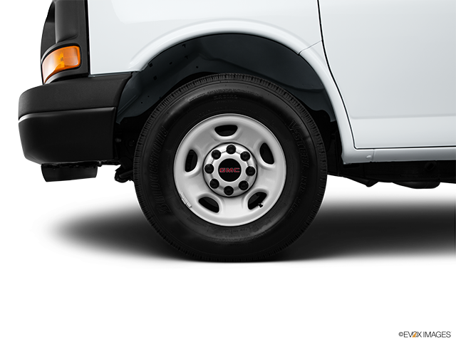 2015 GMC Savana Cargo 2500 1WT SWB: Price, Review, Photos (Canada ...