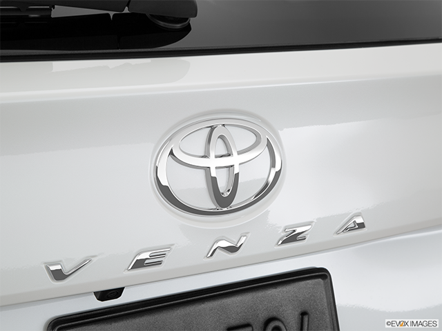 2016 Toyota Venza: Price, Review, Photos and Specs - Read This Before ...