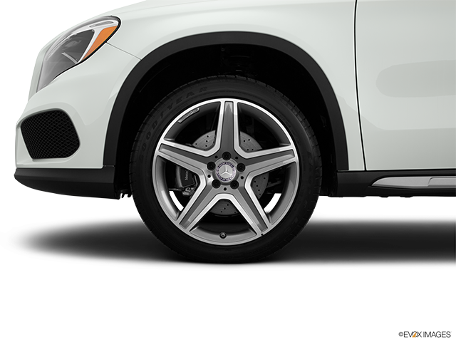 2015 Mercedes-Benz GLA-Class: Price, Review, Photos and Specs (Canada ...