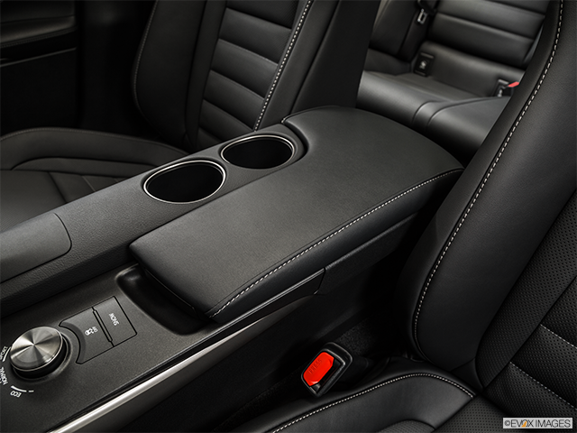2015 Lexus IS 250 6AT: Price, Review, Photos (Canada) | Driving