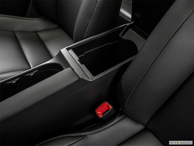 2015 Lexus CT 200h: Reviews, Price, Specs, Photos and Trims | Driving.ca