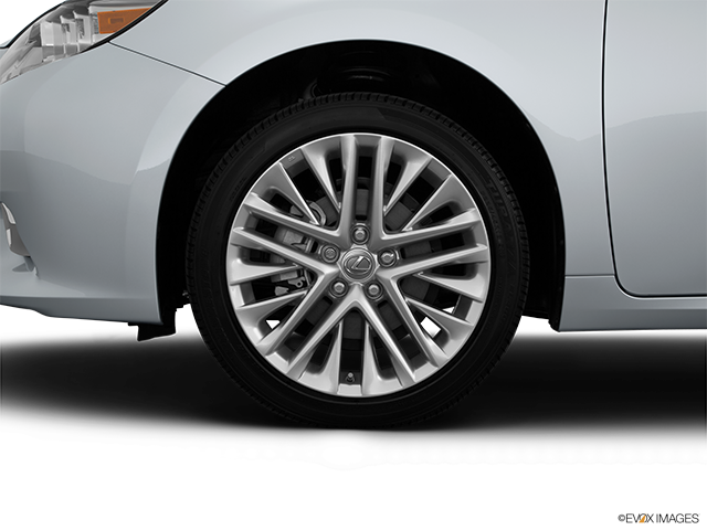 2015 Lexus ES 350: Reviews, Price, Specs, Photos and Trims | Driving.ca