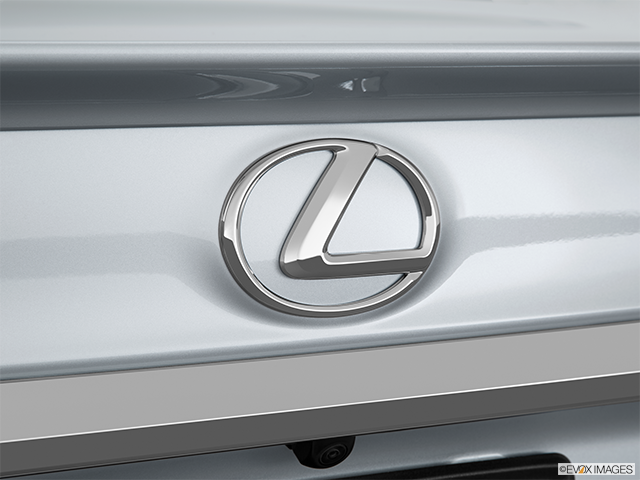 2015 Lexus ES 350: Reviews, Price, Specs, Photos and Trims | Driving.ca