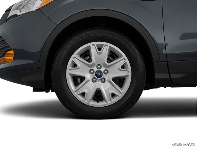 2015 Ford Escape S FWD: Price, Review, Photos (Canada) | Driving