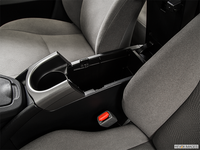 2015 Toyota Prius branchable: Price, Review, Photos and Specs - Read ...