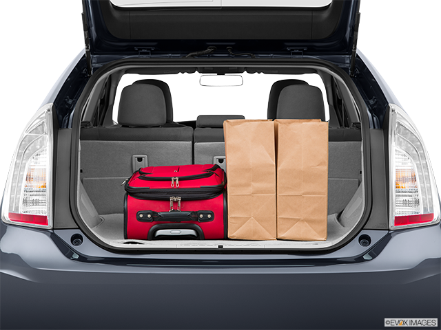 2015 Toyota Prius branchable: Price, Review, Photos and Specs - Read ...