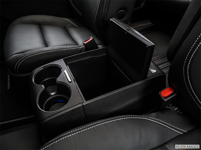 2015 Toyota Sienna: Reviews, Price, Specs, Photos and Trims | Driving.ca