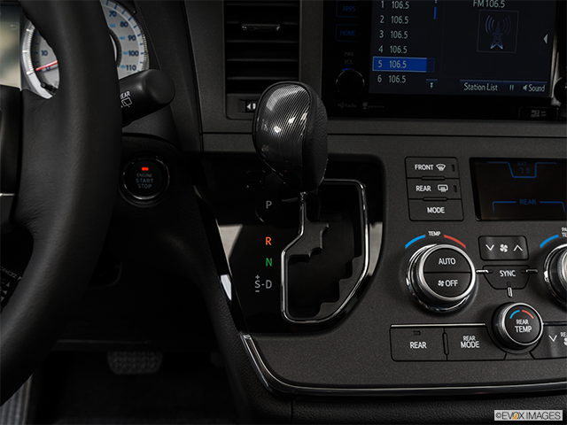 2015 Toyota Sienna: Reviews, Price, Specs, Photos and Trims | Driving.ca