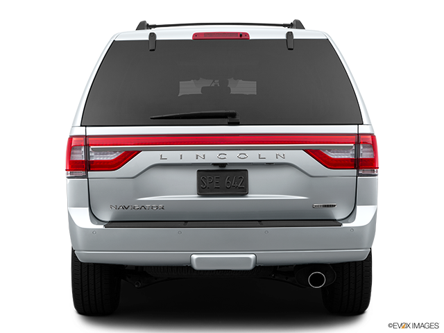 2015 Lincoln Navigator: Price, Review, Photos (Canada) | Driving