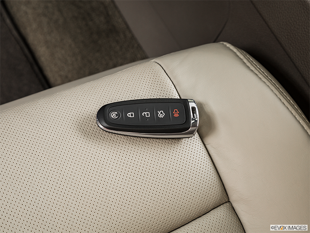 2015 Lincoln Navigator: Price, Review, Photos (Canada) | Driving