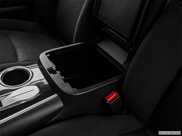 2015 Nissan Pathfinder: Reviews, Price, Specs, Photos and Trims ...