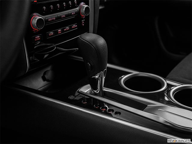 2015 Nissan Pathfinder: Reviews, Price, Specs, Photos and Trims