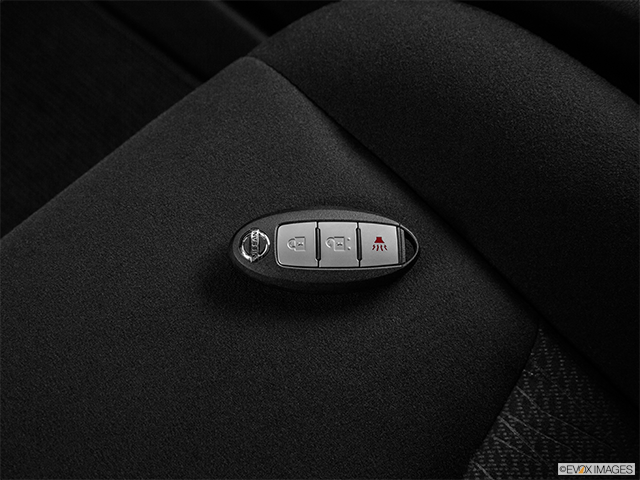 2015 Nissan Pathfinder: Reviews, Price, Specs, Photos and Trims