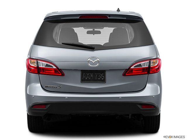 2017 Mazda MAZDA5 GS 6MT | Driving