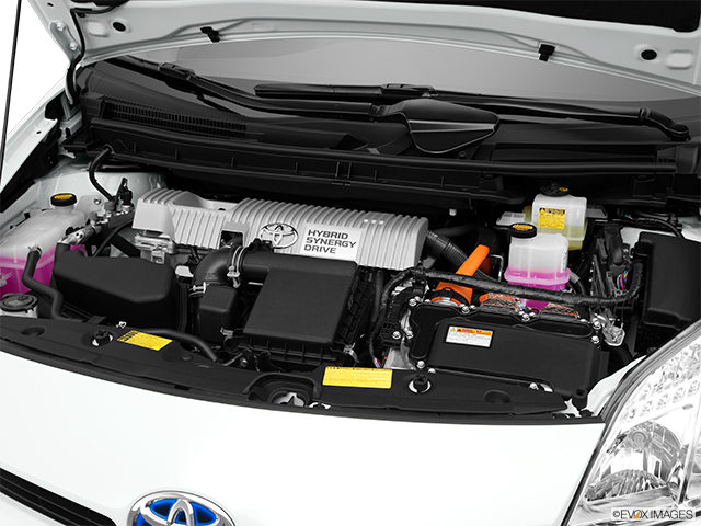 2015 Toyota Prius: Reviews, Price, Specs, Photos and Trims | Driving.ca