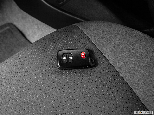 2015 Toyota Prius: Reviews, Price, Specs, Photos and Trims | Driving.ca