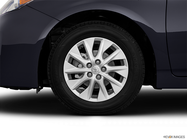 2015 Toyota Prius branchable: Price, Review, Photos and Specs - Read ...