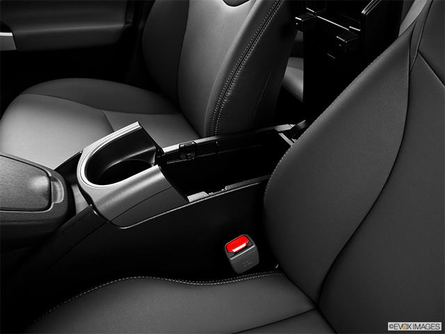 2015 Toyota Prius branchable: Price, Review, Photos and Specs - Read ...