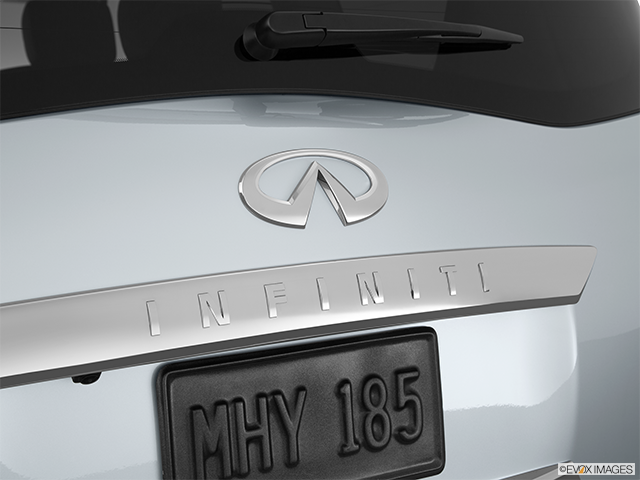 2015 Infiniti QX80: Reviews, Price, Specs, Photos and Trims | Driving.ca