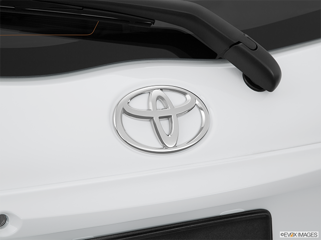 2015 Toyota Yaris Hatchback: Price, Review, Photos and Specs - Read ...