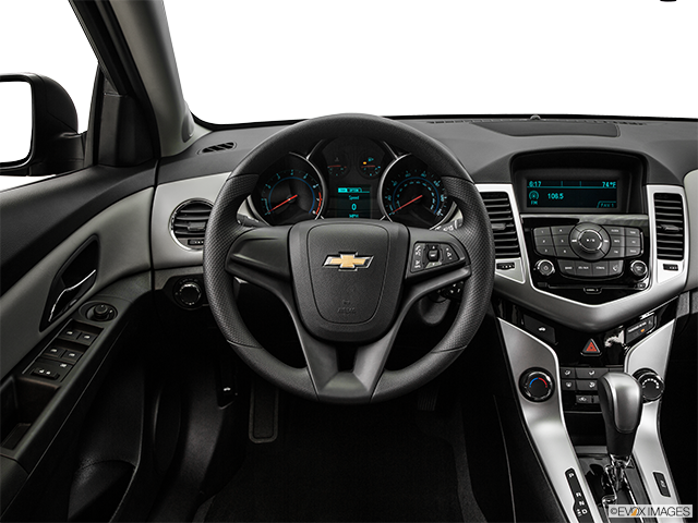 2015 Chevrolet Cruze: Price, Review, Photos and Specs - Read This Before You Buy