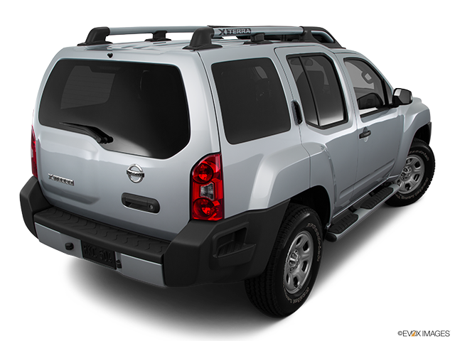 2015 Nissan Xterra S 4WD 5AT | Driving