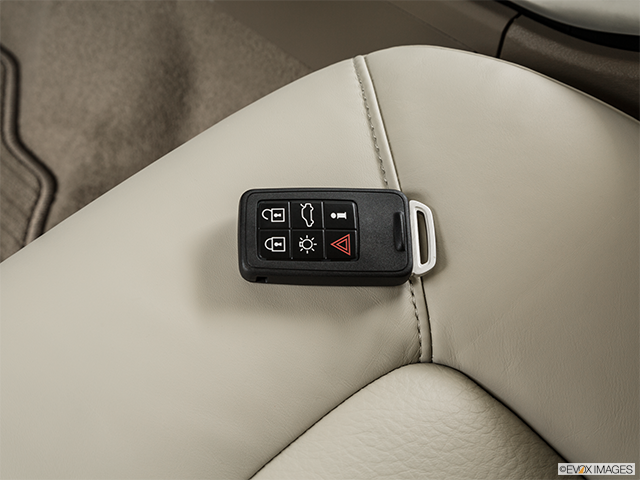 2015 Volvo S80: Reviews, Price, Specs, Photos and Trims | Driving.ca