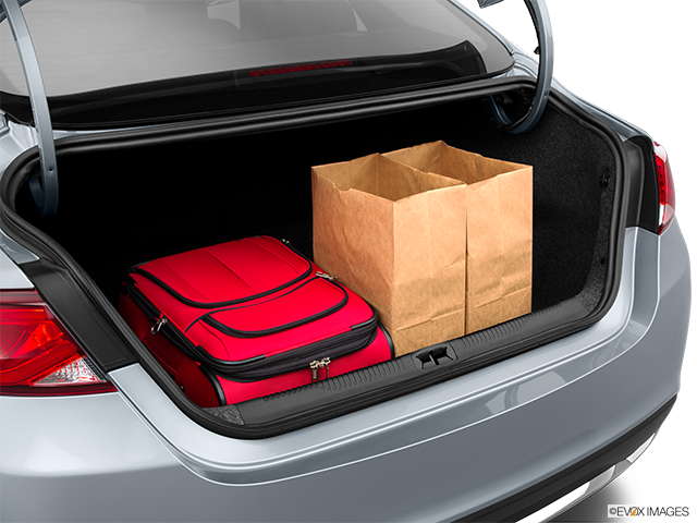 2015 Chrysler 200: Reviews, Price, Specs, Photos and Trims | Driving.ca