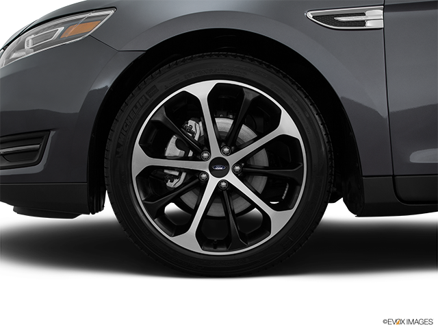 2015 Ford Taurus: Price, Review, Photos and Specs (Canada) | Driving.ca