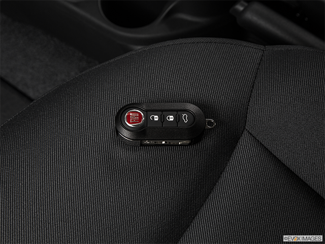 2015 Fiat 500 Hatchback: Price, Review, Photos and Specs - Read This ...