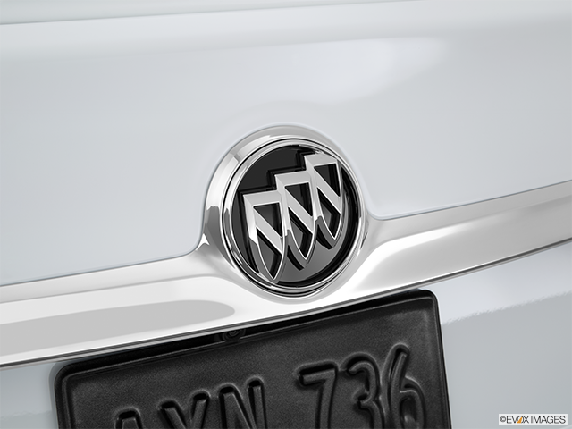 2015 Buick LaCrosse: Price, Review, Photos and Specs (Canada) | Driving.ca