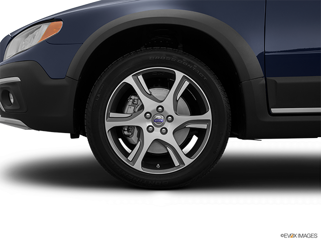 2015 Volvo XC70: Reviews, Price, Specs, Photos and Trims | Driving.ca