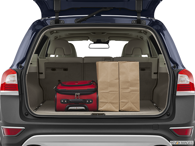 2015 Volvo XC70: Reviews, Price, Specs, Photos and Trims | Driving.ca