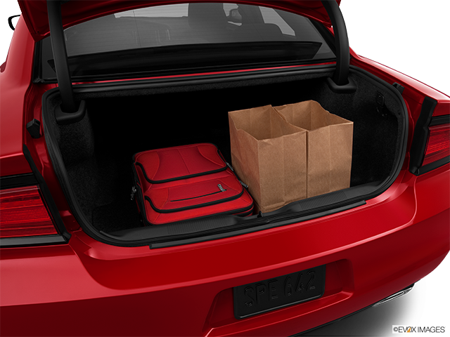 2013 Dodge Charger SE: Price, Review, Photos (Canada) | Driving